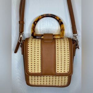 Malibu Skye | Bags | Malibu Skye Vegan Woven Crossbody Bag Wicker ...